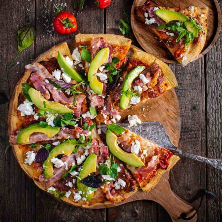 Easy Bacon Pizza With Feta and Avocado