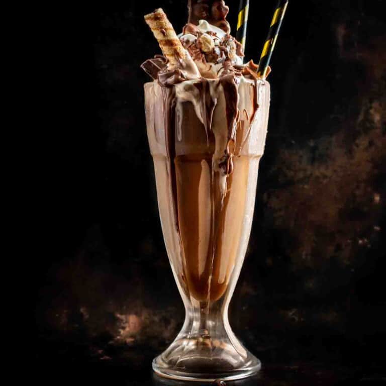 The Ultimate Nutella milkshake recipe (3 ingredients)