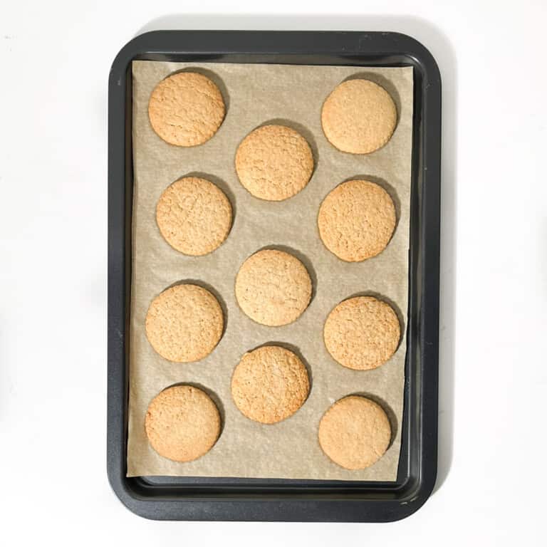 Outydse Soetkoekies - South African Spice Biscuits