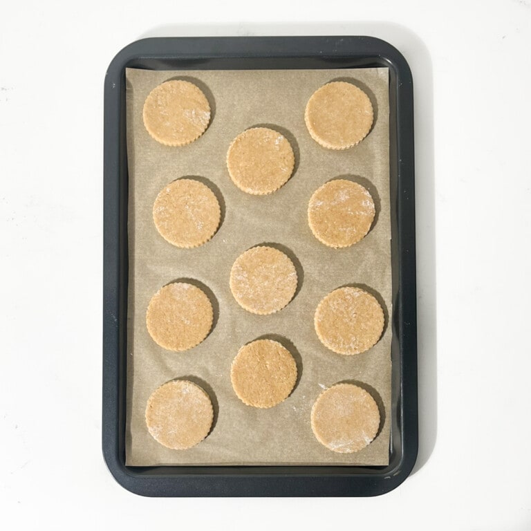 Outydse Soetkoekies - South African Spice Biscuits