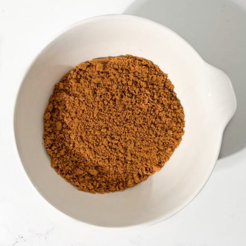 Biscoff slices (no bake)