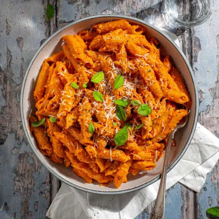 Gigi Hadid Pasta - The Viral Spicy Vodka Pasta Recipe