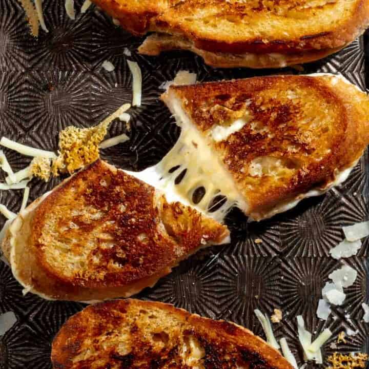 The Best Sourdough Grilled Cheese Sandwich (Tips and tricks)